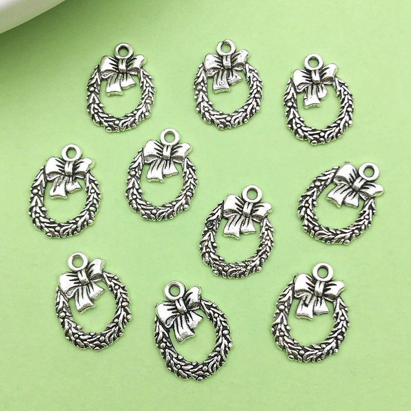 Jewelry Wreath - Etsy