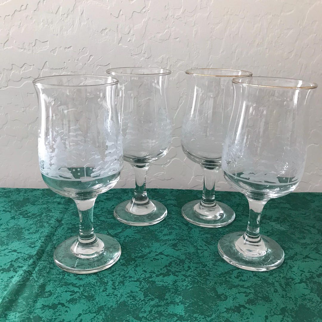 Vintage Etched Christmas Tree Goblets | Set of 4 Holiday Glasses - Etsy