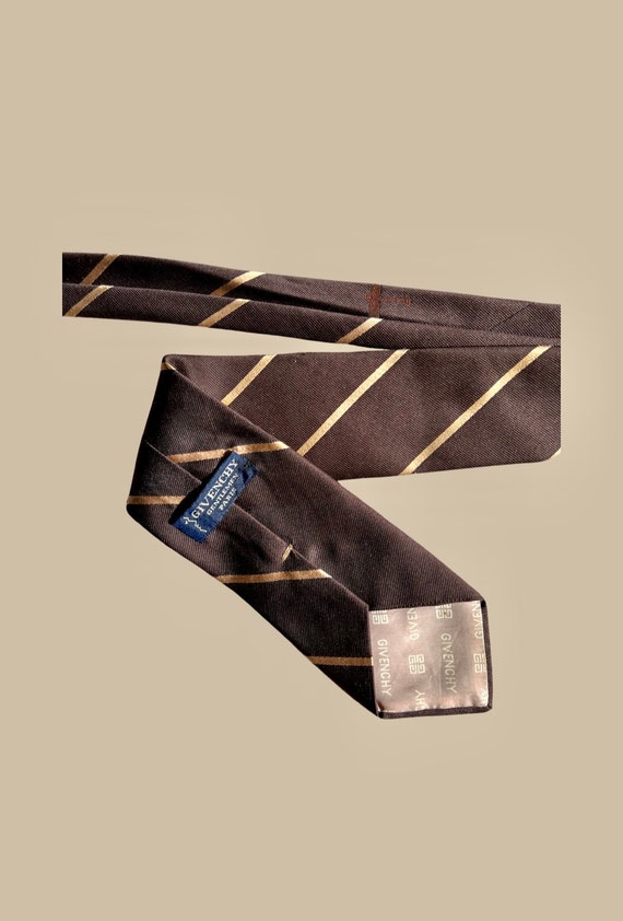 1970's Givenchy Mens Totem Pole Boeing Employee Tie - Gem