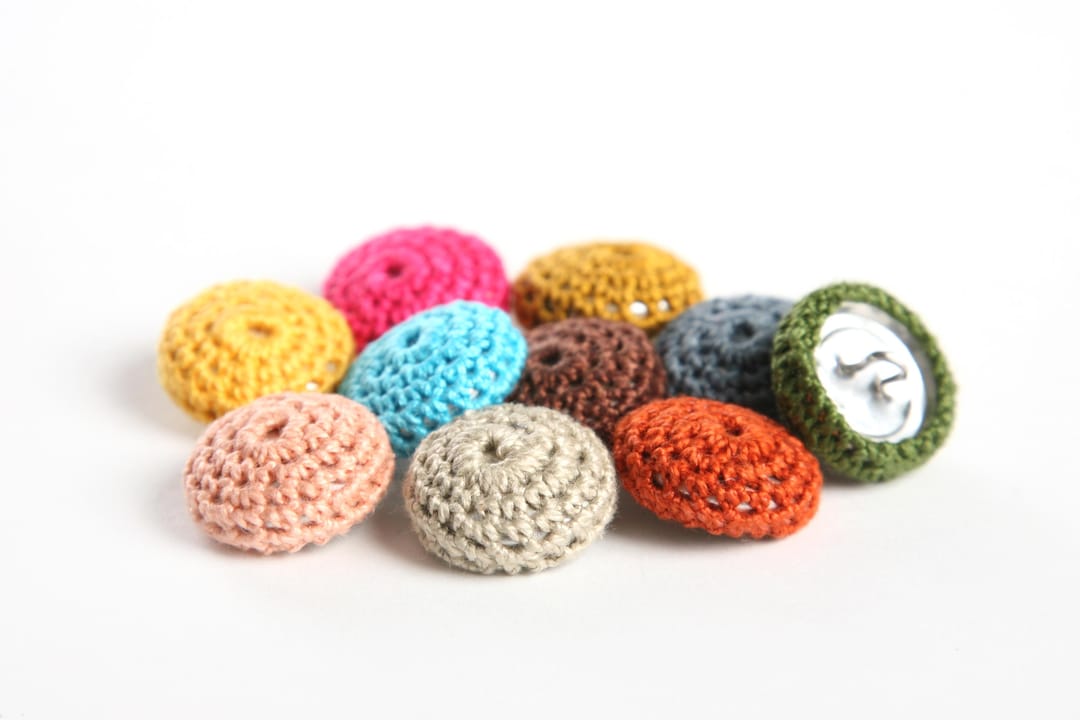 10 Metal Round Crochet Buttons for Jewelry, Necklase Making, Baby ...