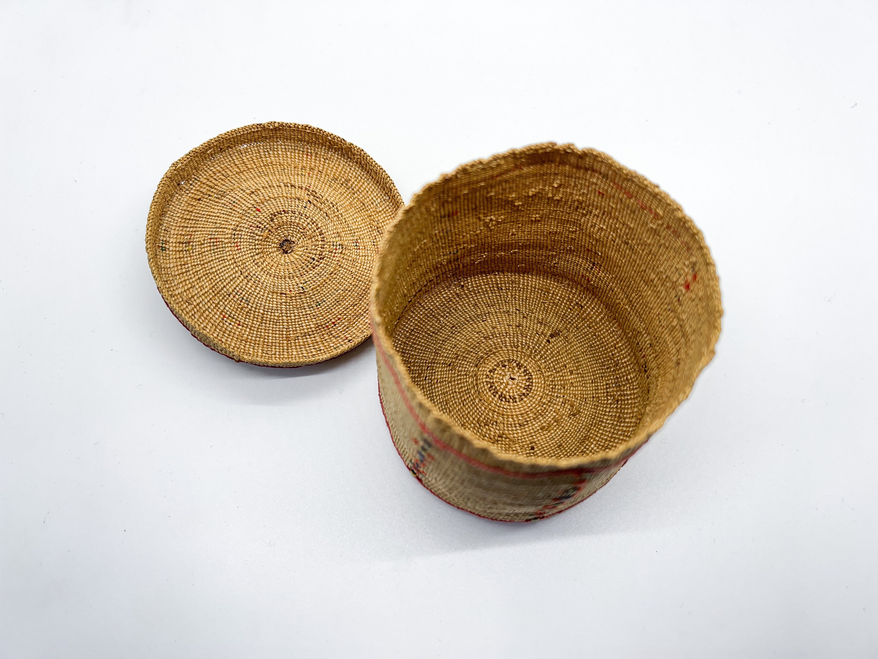 Rare Aleut Finely Woven Grass Small Lidded Basket, Aleutian Islands ...