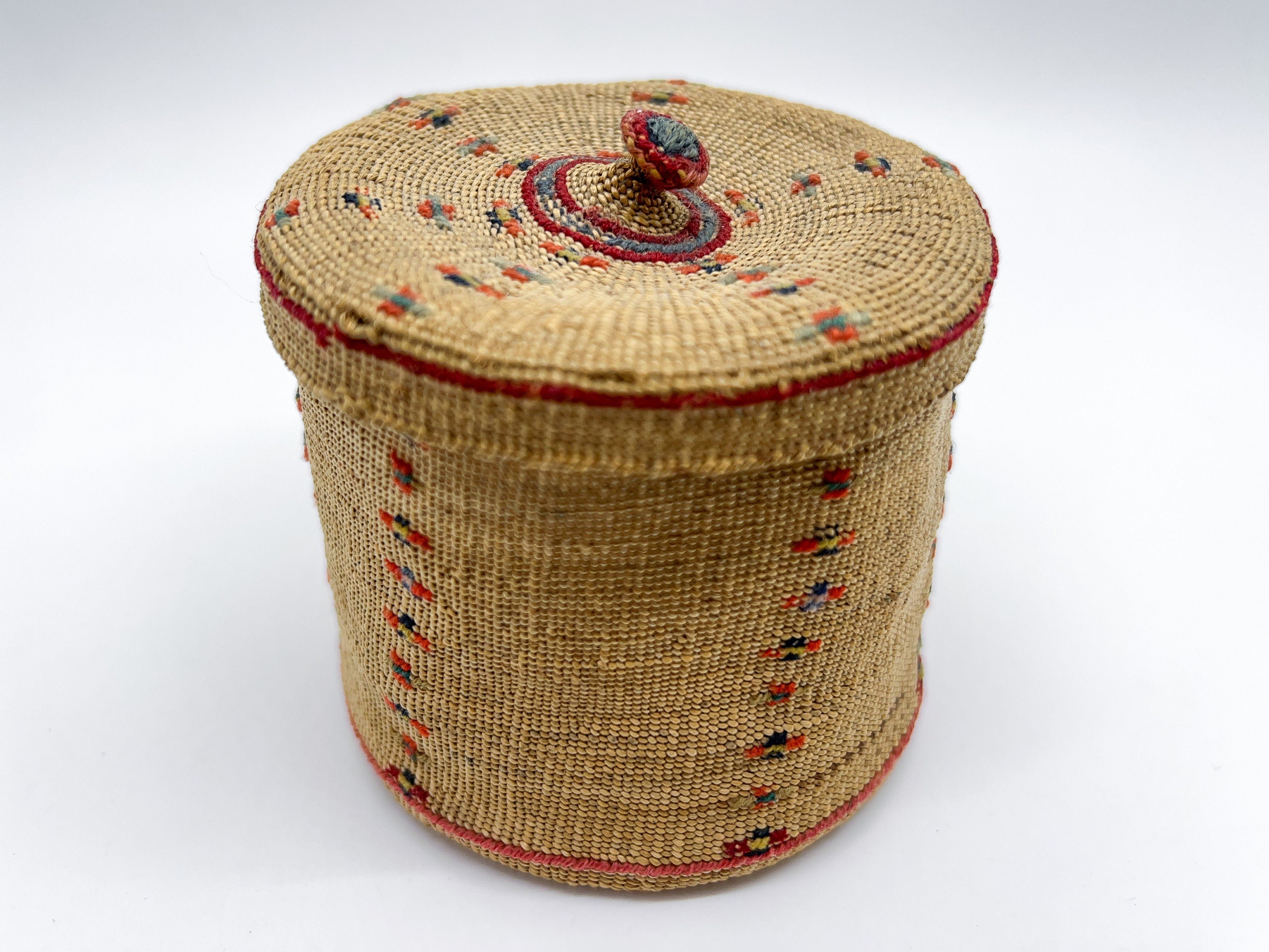 Rare Aleut Finely Woven Grass Small Lidded Basket, Aleutian Islands ...