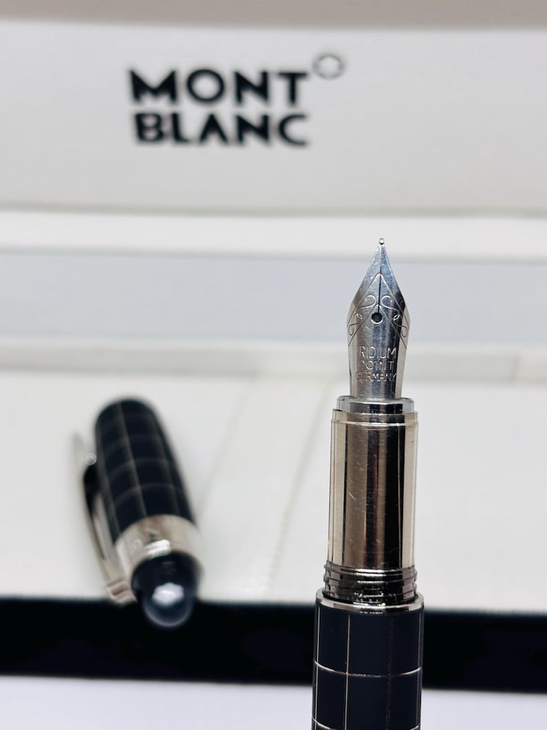 Vintage Luxury Montblanc Fountain Pen in Presentation Box Shipping ...