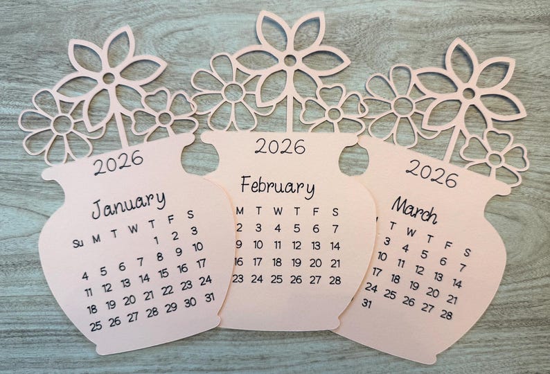 Flower Vase 2026 Desk Calendar Pink/polka Dot - Etsy