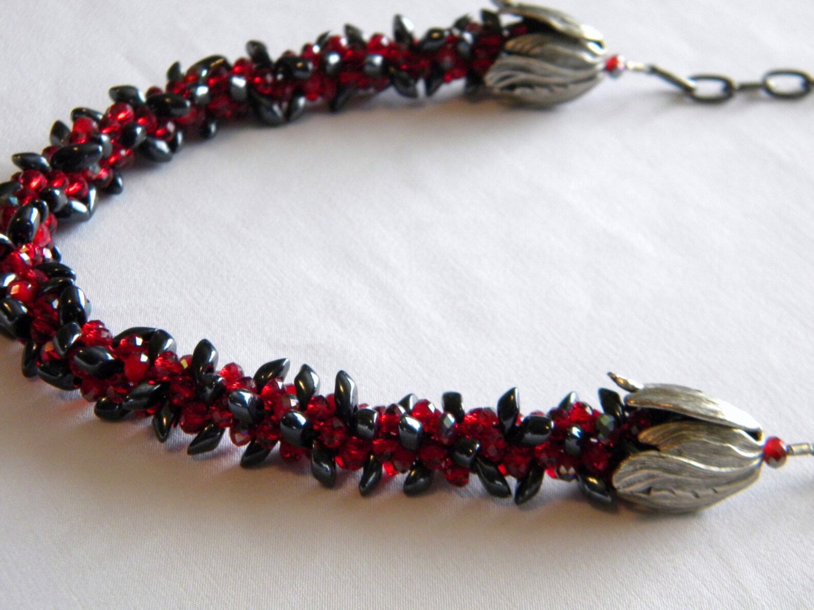 Kumihimo Deep Red Chinese Crystals & Black Shiny Hematite Color ...