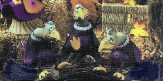 Set of 3 Silly Vultures With Feetunpainted please Read - Etsy