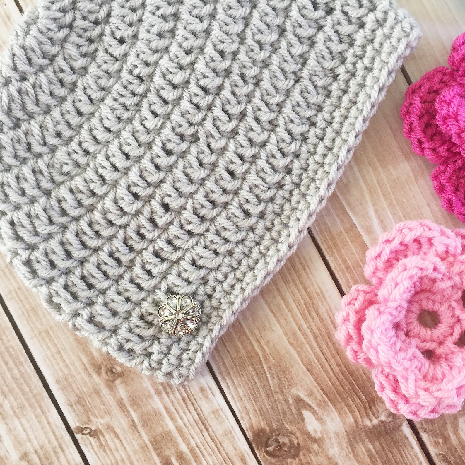 Beanie With Five Interchangeable Flowers Available in Newborn - Etsy