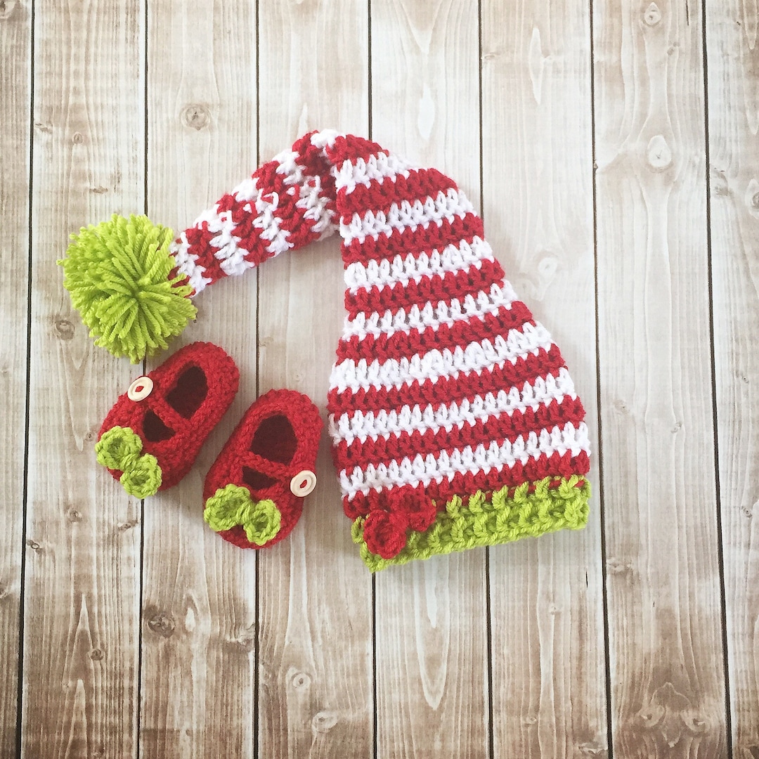 Little Miss Elf Hat and Matching Booties/ Elf Stocking Cap/ Elf ...
