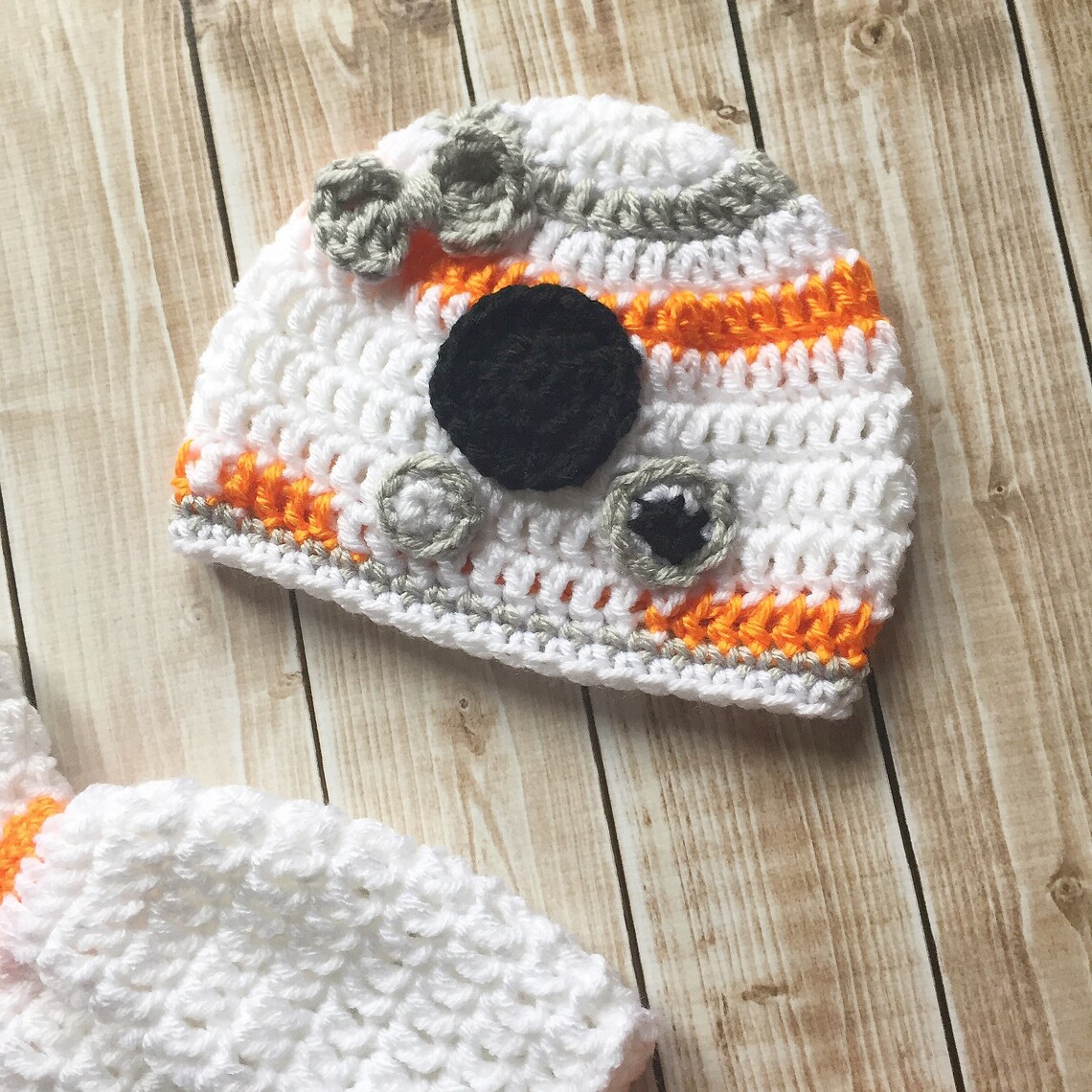 BB8 Inspired Baby Girl Costume/ Crochet BB8 hat/Star Wars | Etsy
