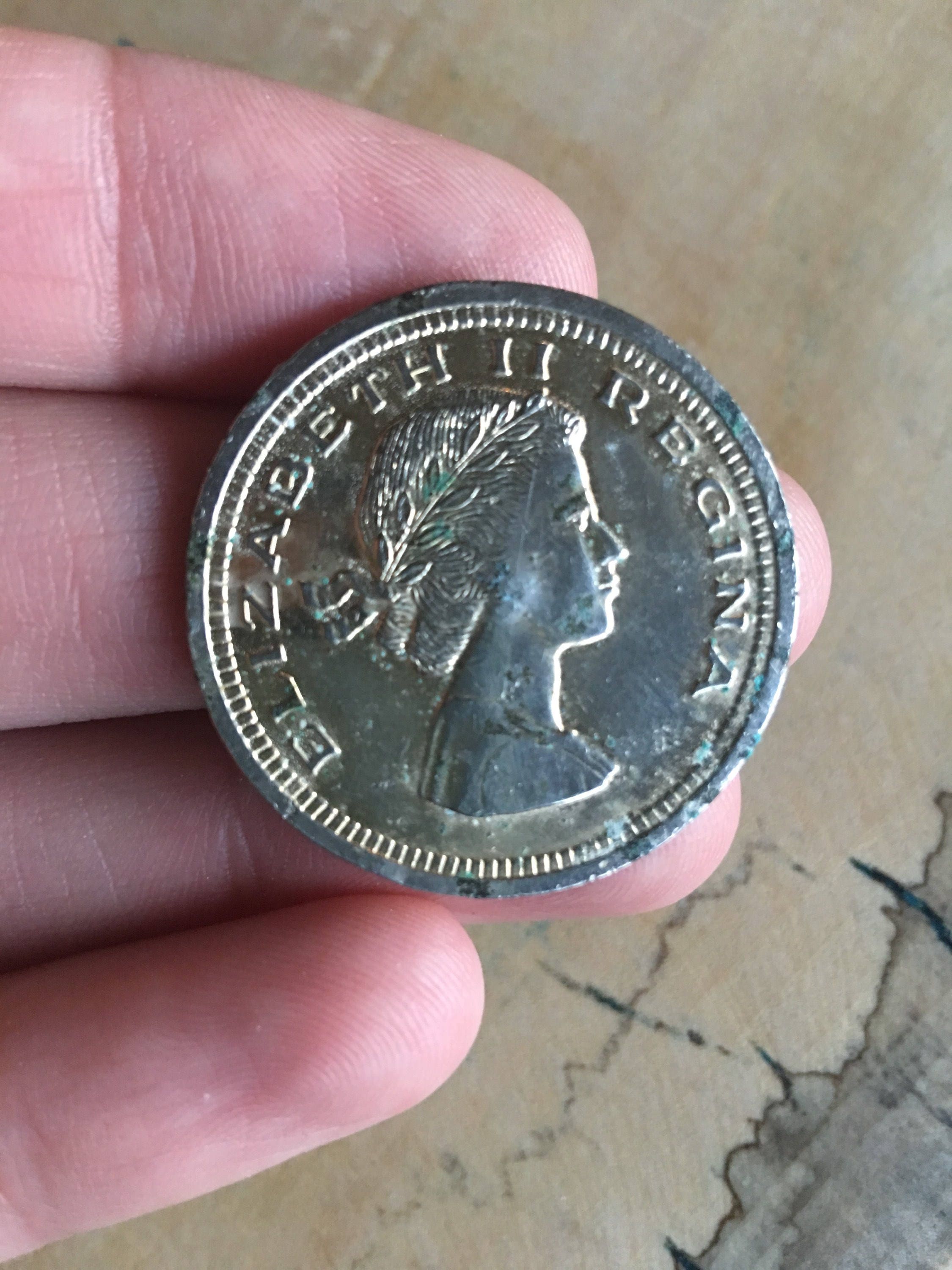 Elizabeth II Regina Crown Token / Non Denomination Coin / United ...