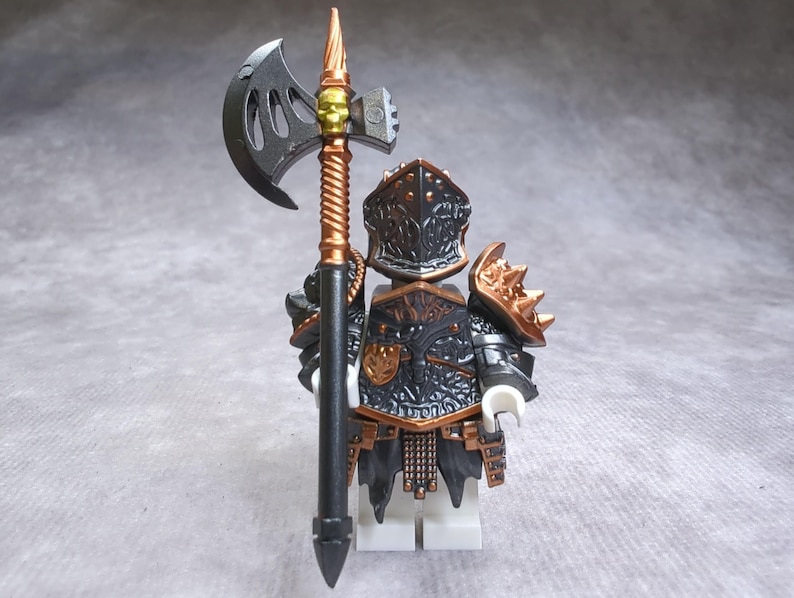 Custom Holden Cross Minifigure Armor Set, DND Miniatures, Gryphon for ...