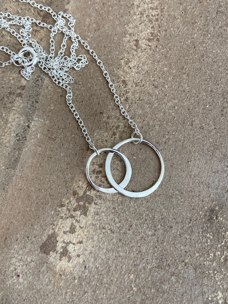 Sterling Silver Interlocking Circle Necklace: Unity, Infinity Design - Etsy