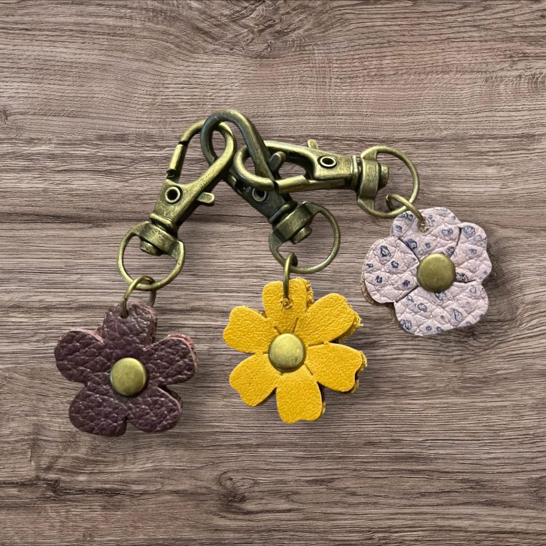 Micro Flower Zipper Pull Trio - Etsy