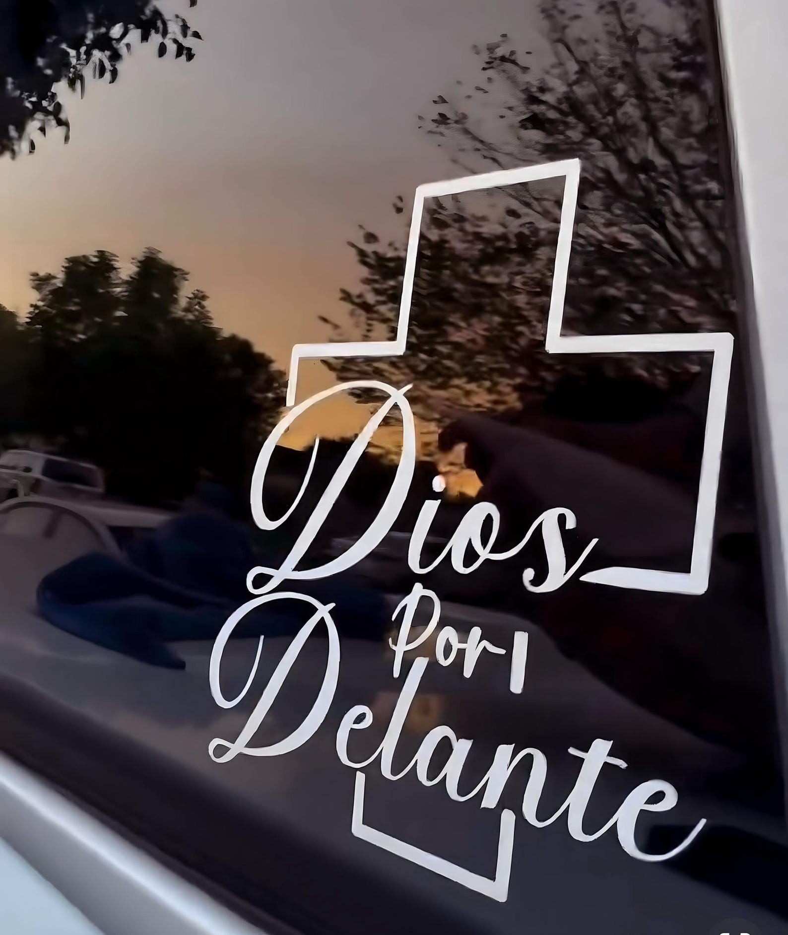 Dios Por Delante PNG & SVG Vinyl Decal File Download Only Ready for Cricut - Etsy
