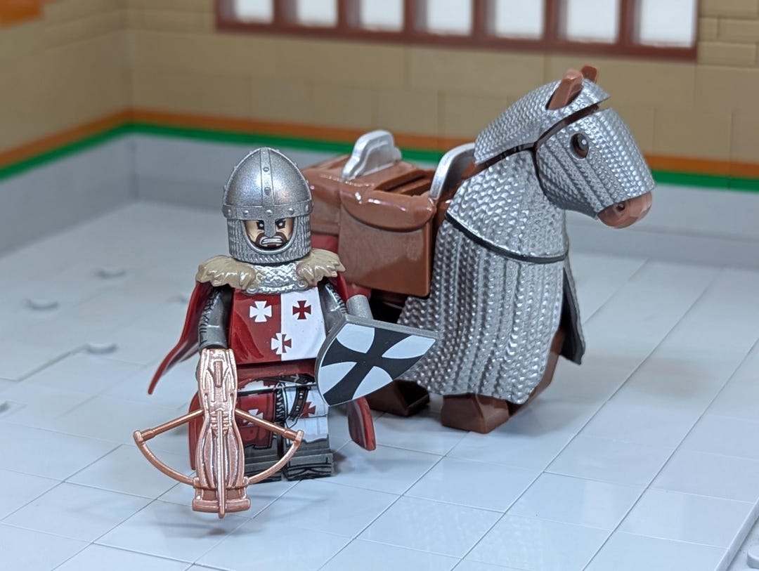 Crusader Crossbow Knight Fig Custom and Horse Knight Kingdom Figure ...