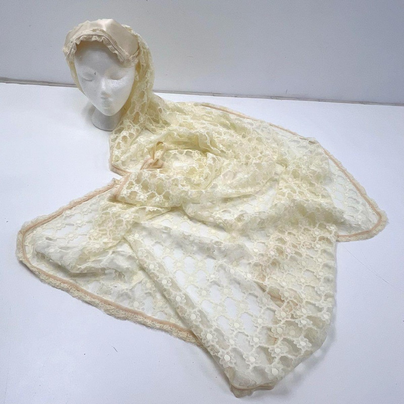 Ivory Beaded Juliet Veil - Etsy