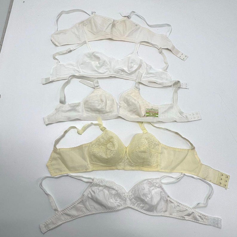 Vintage 70s 80s Lot of 5 Bras Maidenform Exquisite Form White Lace NOS ...