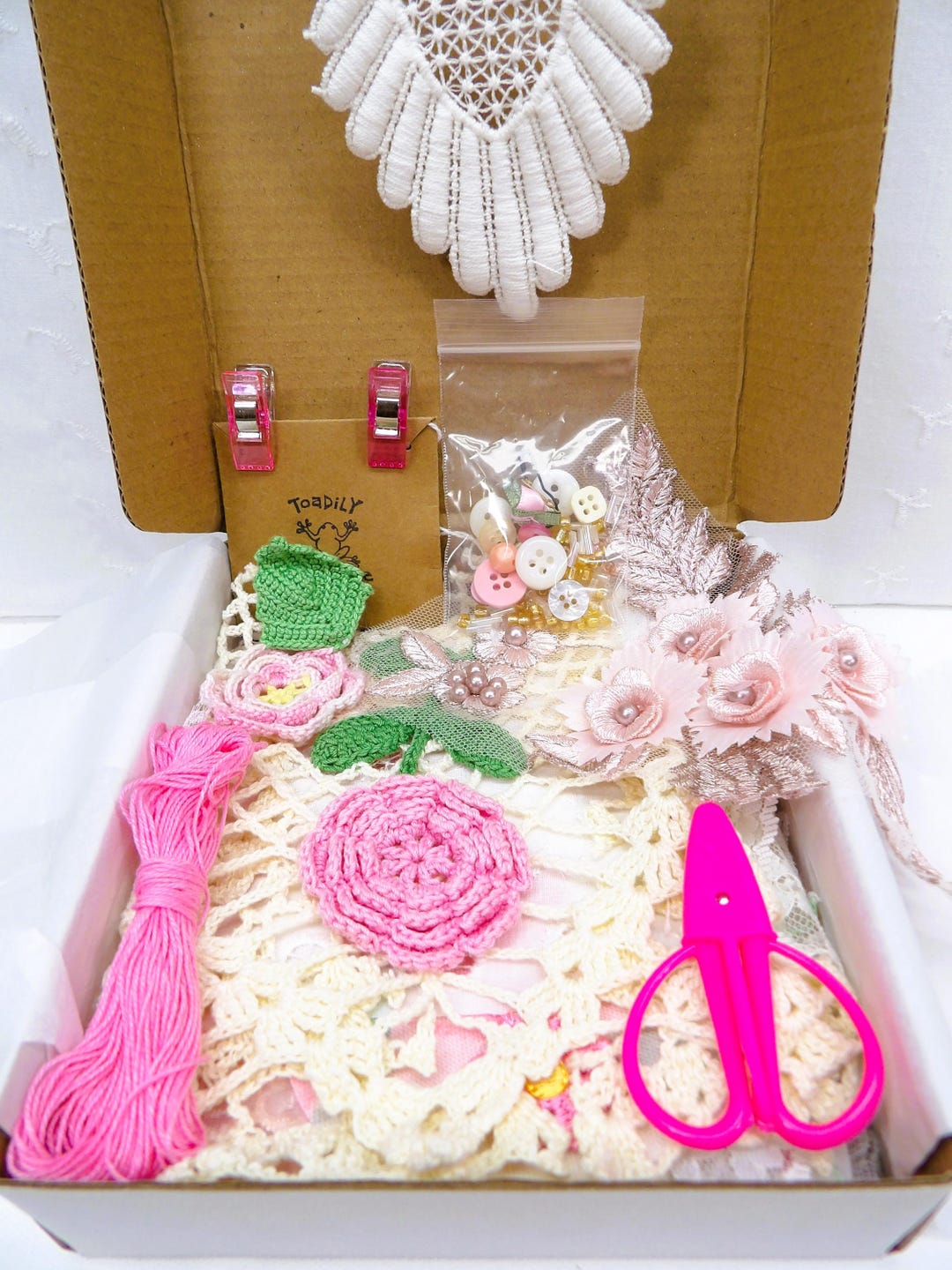 PINK ROMANCE KIT Slow Stitch Sewing Kit, Mini Beginner Sewing Kit ...