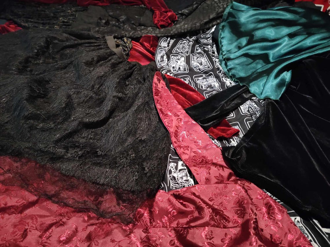 Dark Vamp Whimsigoth Mystical Gothic 5 Piece Mystery Bundle Aesthetic ...