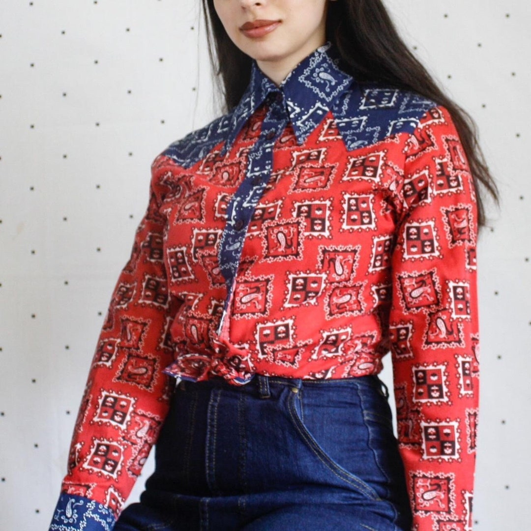 60s/70s Two Toned Bandana Print Shirt - Etsy