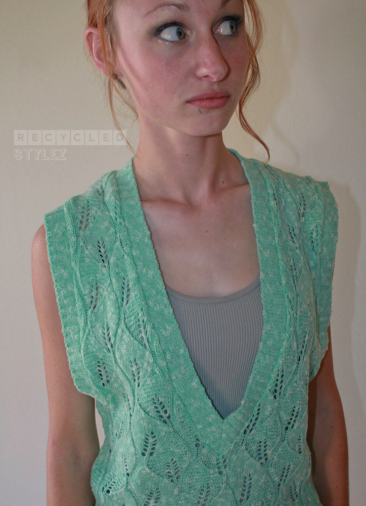 Vintage 80s Peppermint Mint Green LEAF Design KNIT Deep Vee V-neck ...