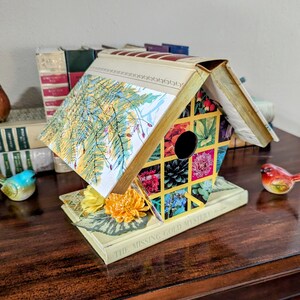Floral "bookshelf Birdhouse" Made With Readers Digest Condensed Books ...