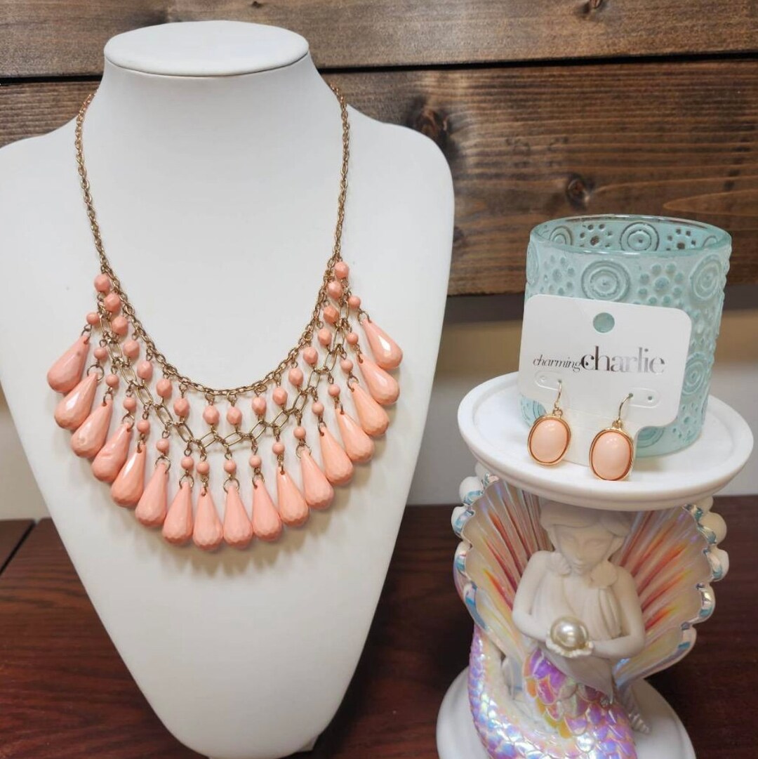 Vintage Modern Peach Colored Necklace Bib Faceted Cabochons and Hook ...