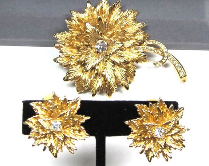 Vintage 3 Piece ERWIN PEARL Brooch and Earring Set. Gold Tone Settings ...