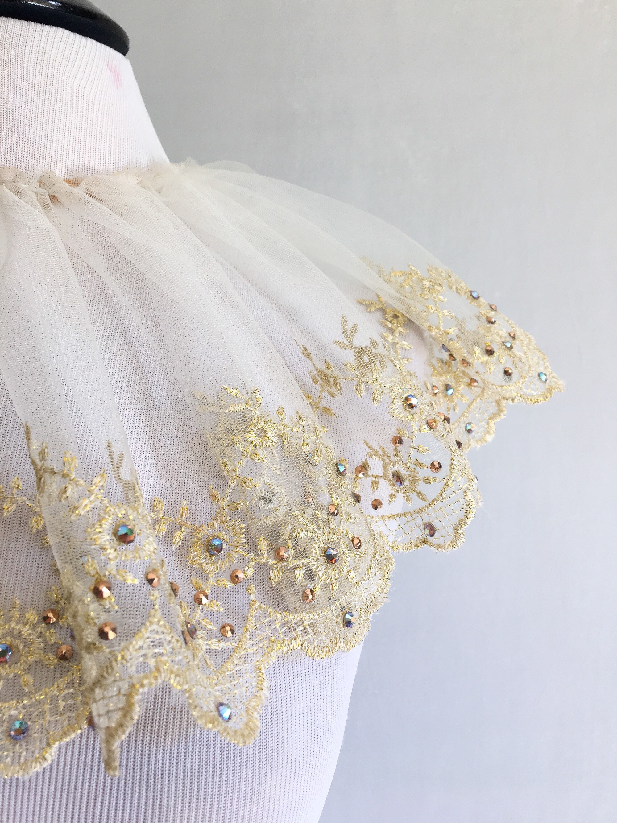 Lace Ruff / French Lace Ruffle Collar / White & Gold Lace Circus ...