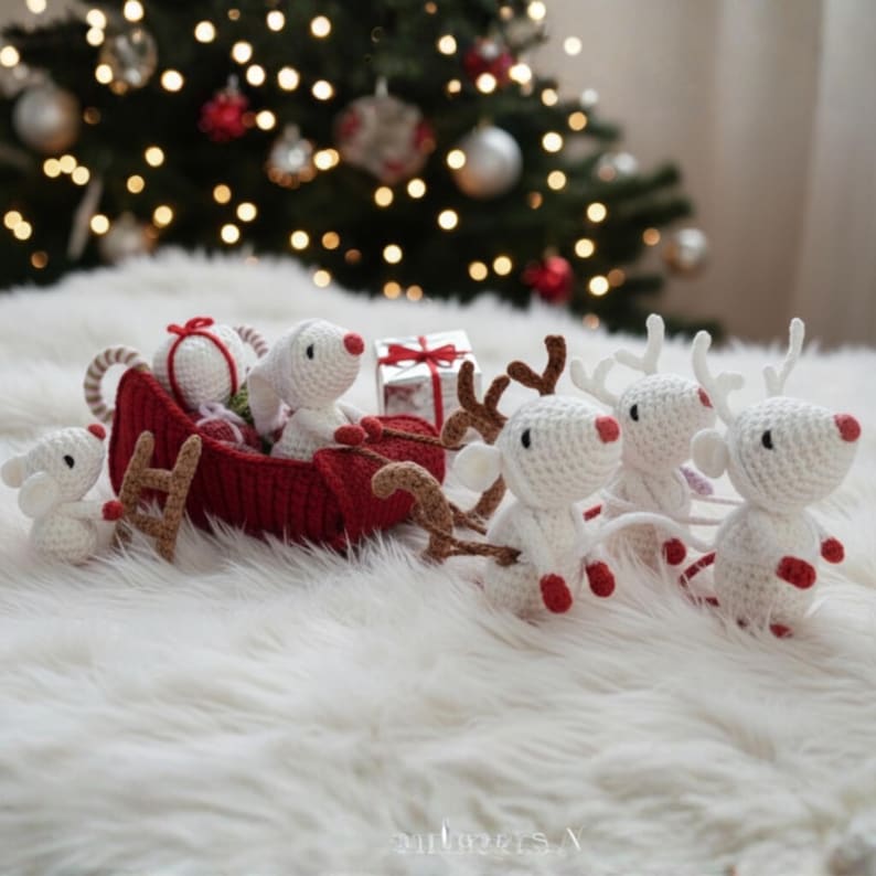 Christmas Crochet Pattern Mice Sleigh PDF | Amigurumi Reindeer Mice ...