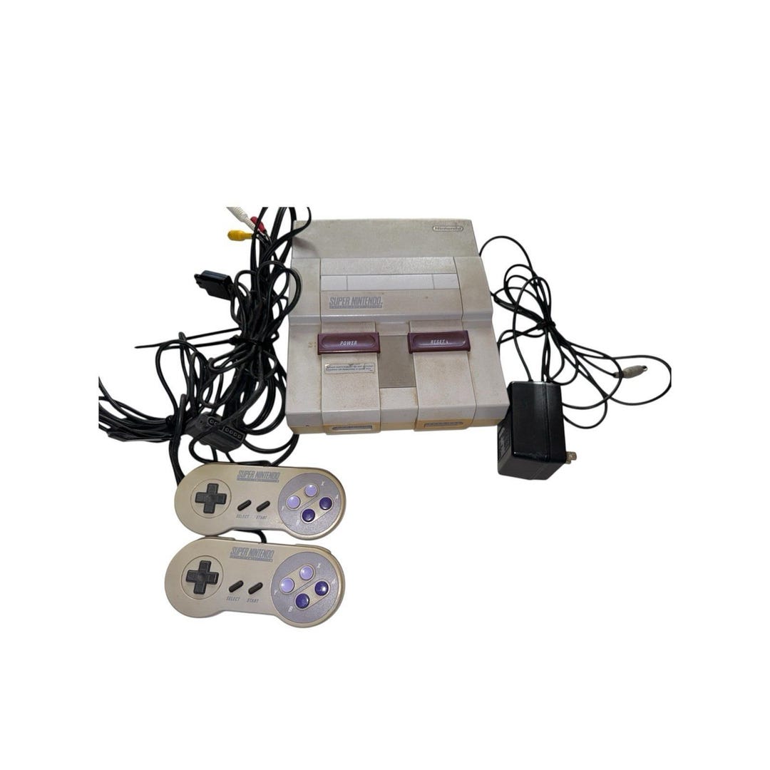 Super Nintendo SNES System Console With 2 OEM Controllers Authentic ...