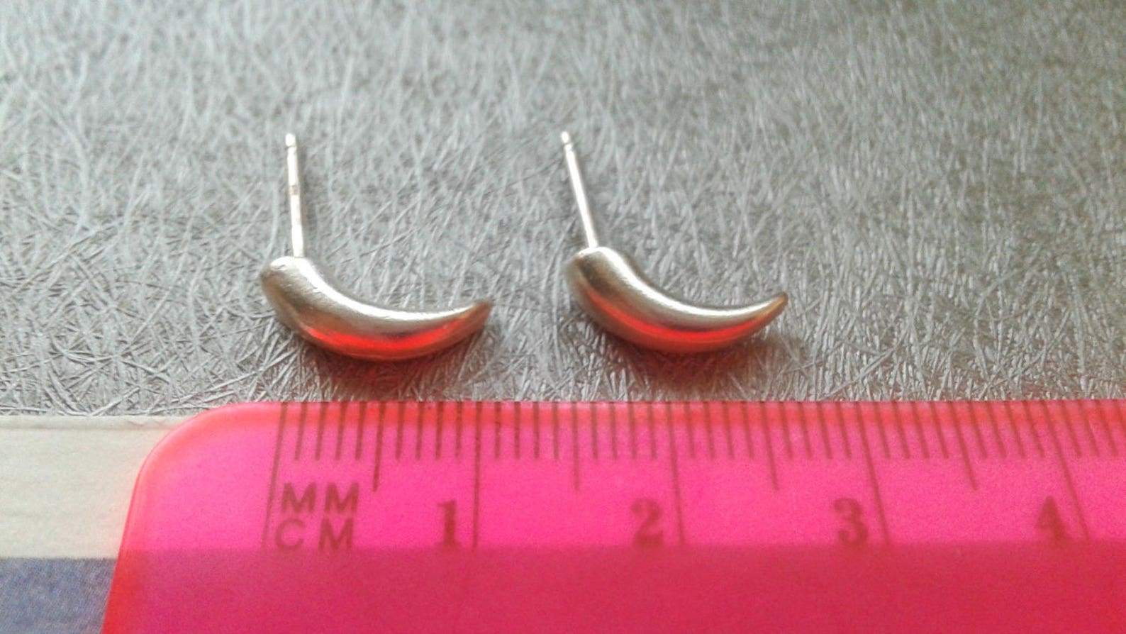 Tiny Claws Jewelry Sterling Silver Tiny Fangs Studs Tiny - Etsy