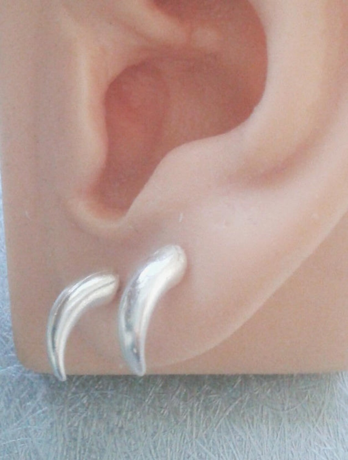 Tiny Claws Jewelry Sterling Silver Tiny Fangs Studs Tiny - Etsy