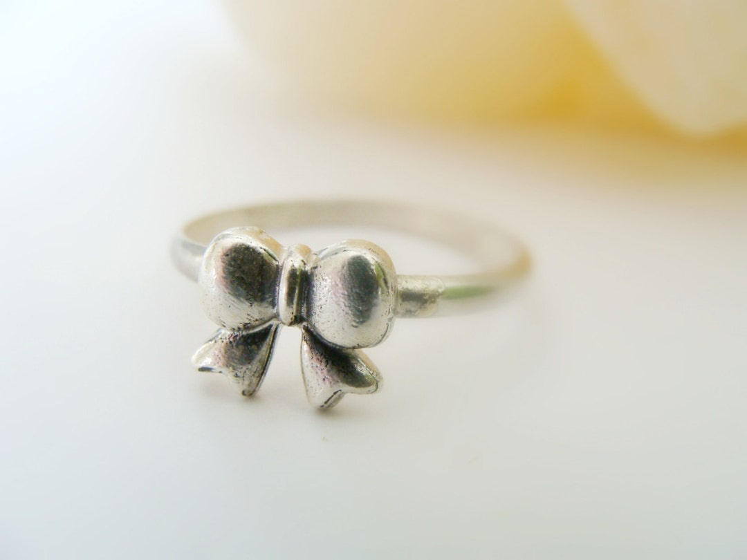 Tiny Bow Silver Ring Sterling Silver Metalwork Ring Stackable Bow Ring ...