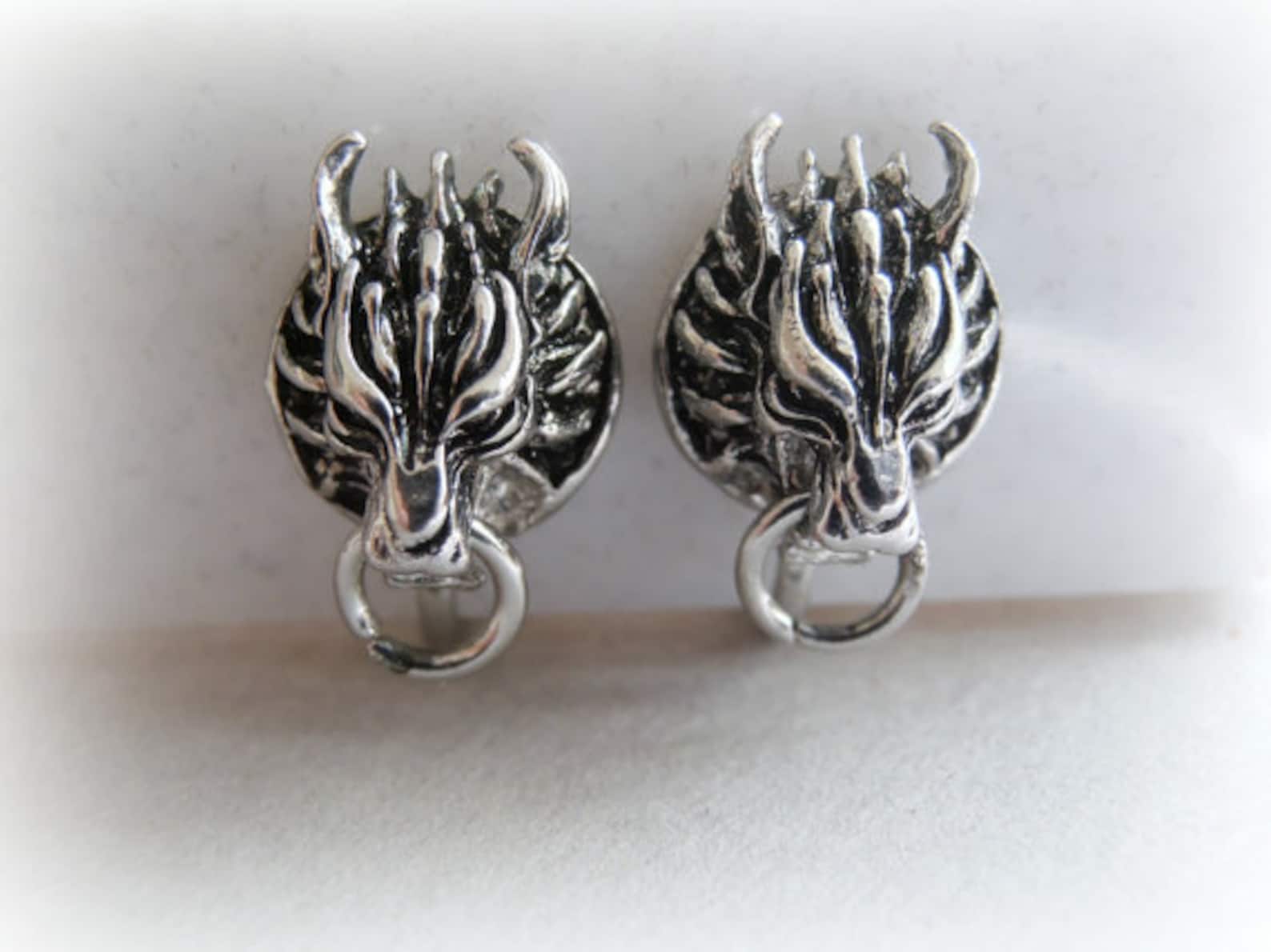 Cloud Wolf Stud Earrings in Vermeil - Fenrir Custom Order Jewelry ...
