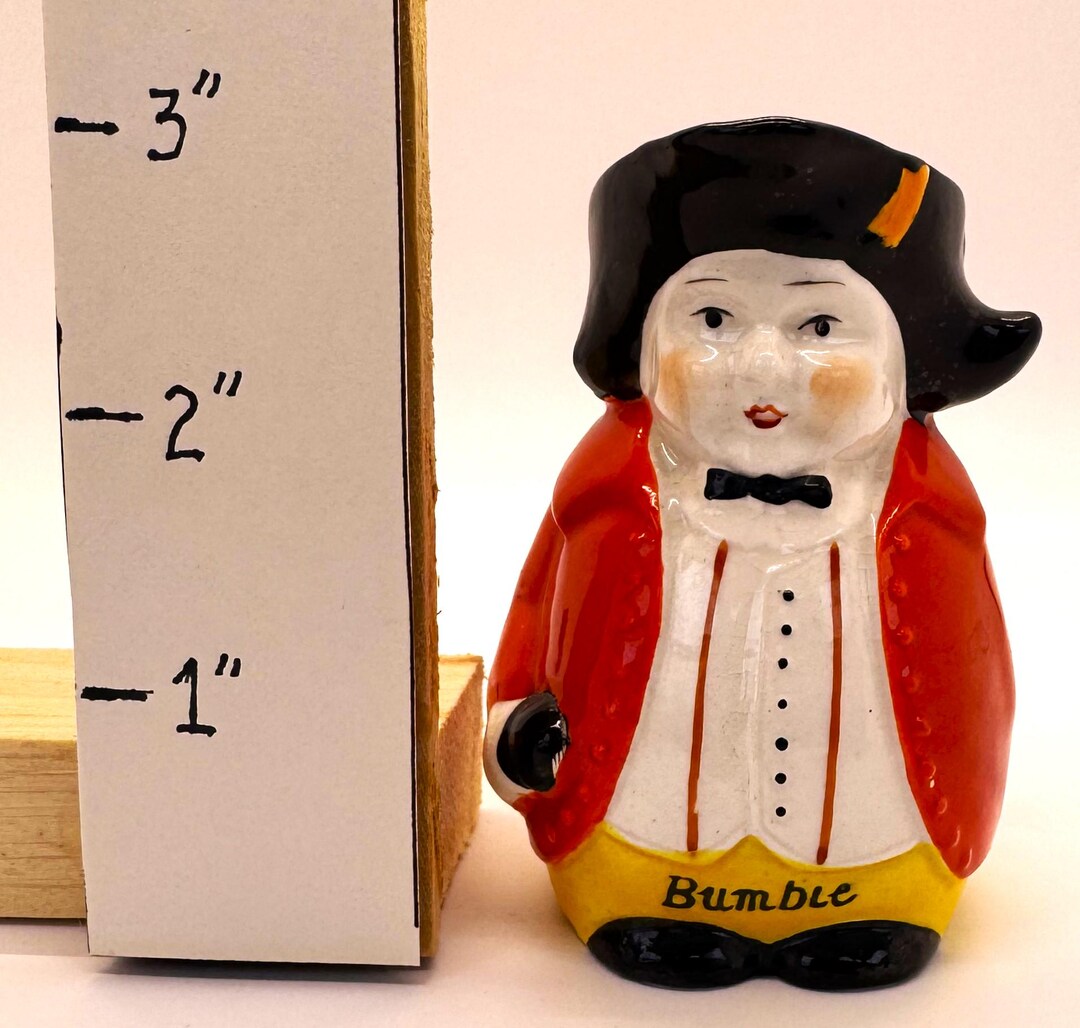 Vintage Toby Jug Mr. Bumble Creamer - Etsy