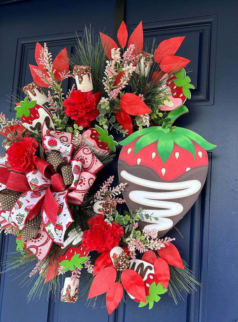 Strawberry Chocolate Valentine’s Day Wreath. Sweet Treat Valentine ...