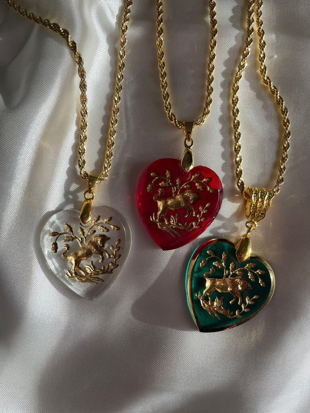 Gold Taurus Glass Intaglio Heart Pendant Necklace, Vintage Zodiac ...
