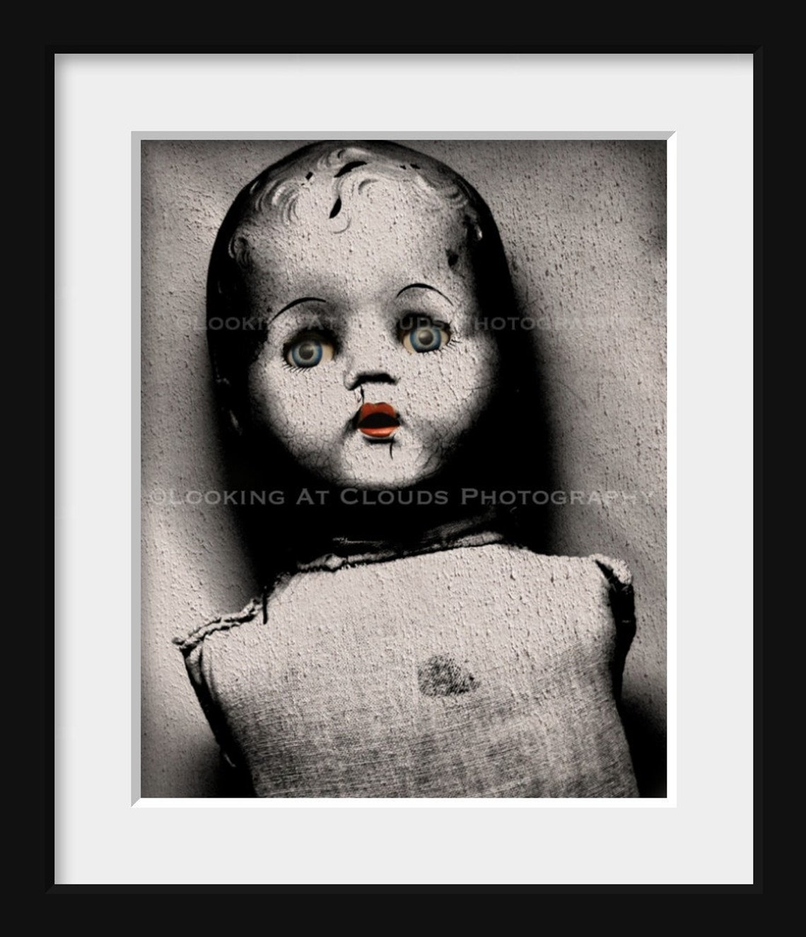 Scary Black and White Creepy Doll Photo, Old Doll Body With Piercing ...