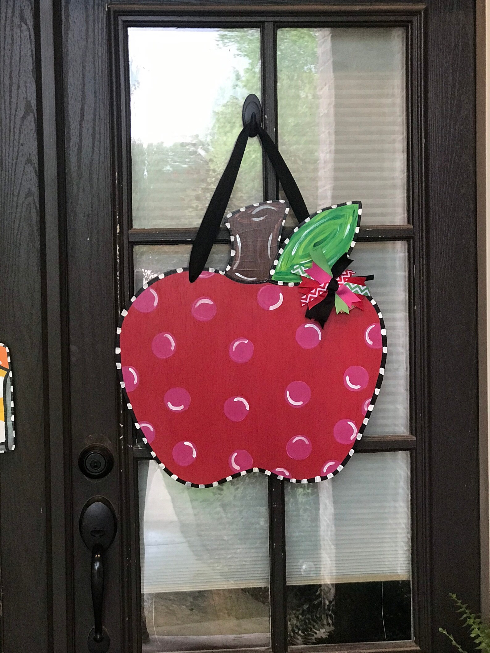 Apple Door Hanger Back to School Teacher Sign - Etsy