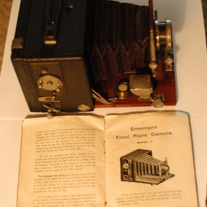 Ernemann Focal Plane Camera Model C. Complete With Case, Instruction ...