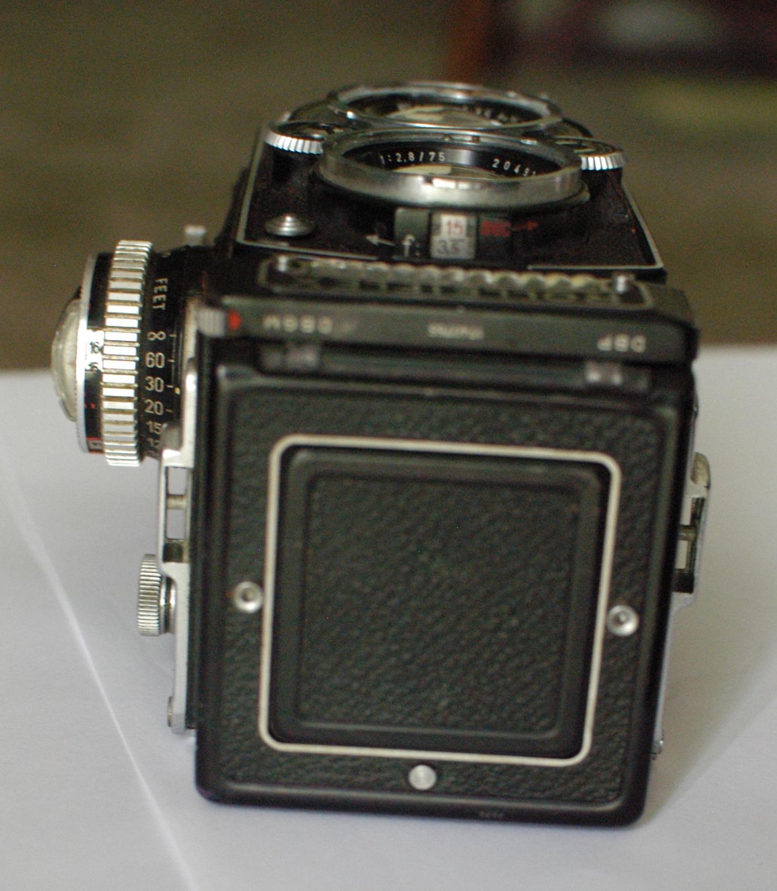 Rolleiflex 3.5E Twin Lens Reflex Camera. Taking Lens is Carl Zeiss 75mm ...