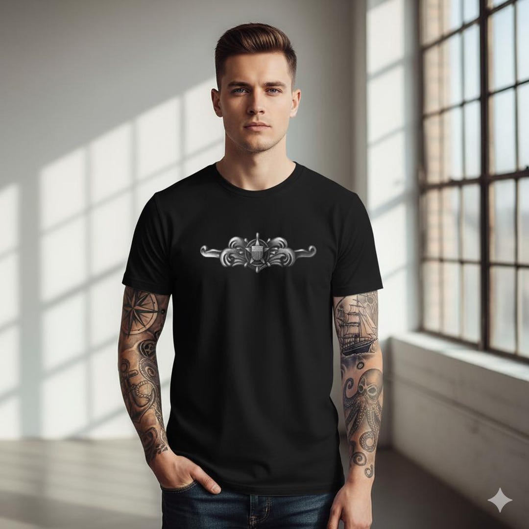 Coast Guard Cutterman Enlisted Insignia T-shirt: Patriotic USCG Apparel ...