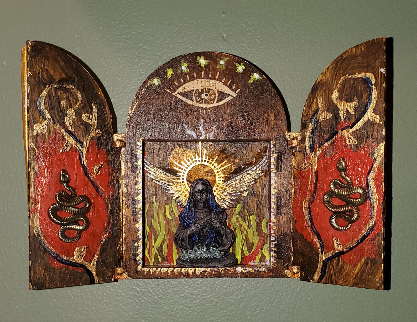 Small Retablo Shrine, "our Serene Lady of Many Perils" - Etsy