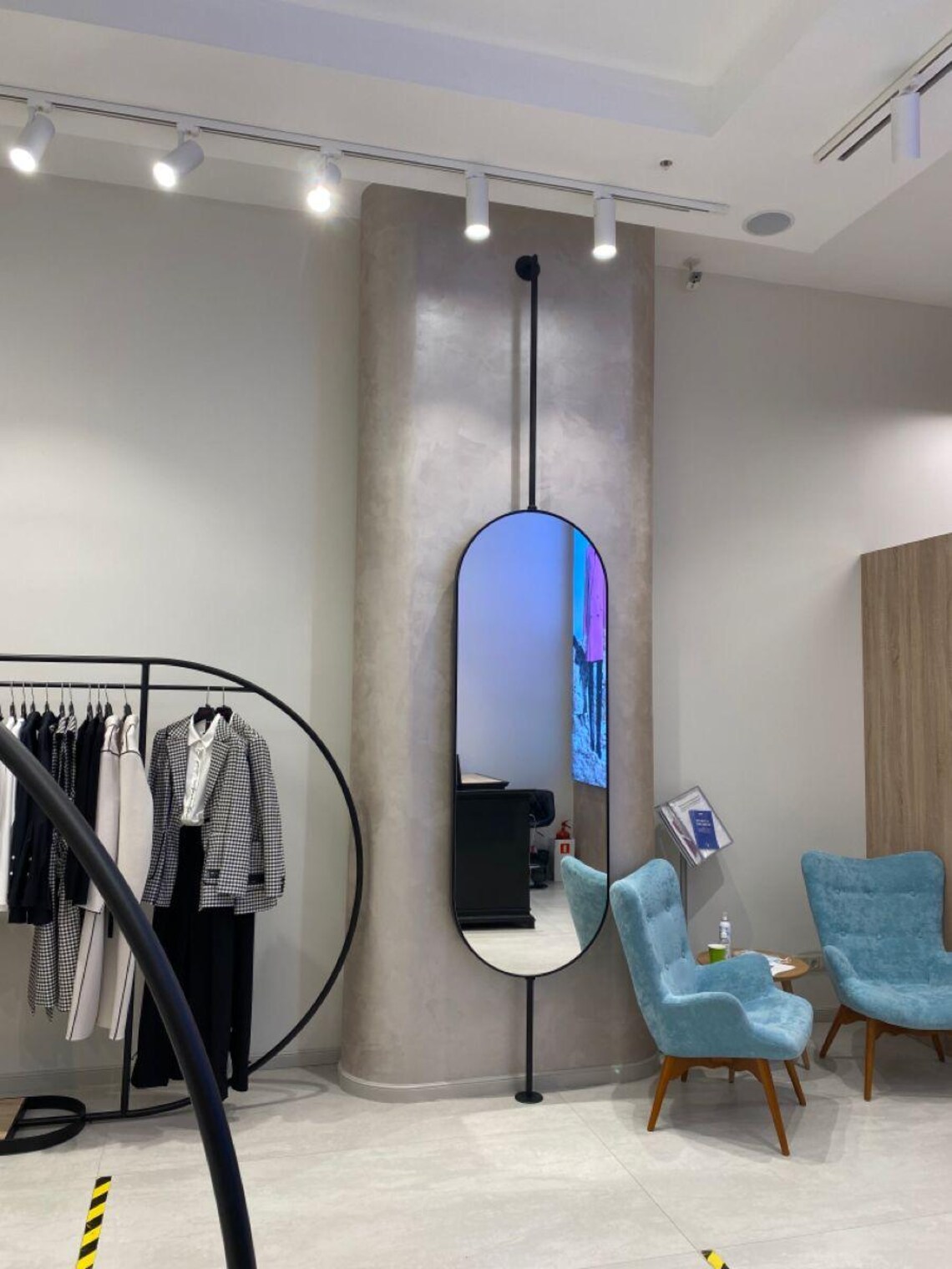 Golden PVD Stainless Steel Room Divider Screen | Modern Privacy ...