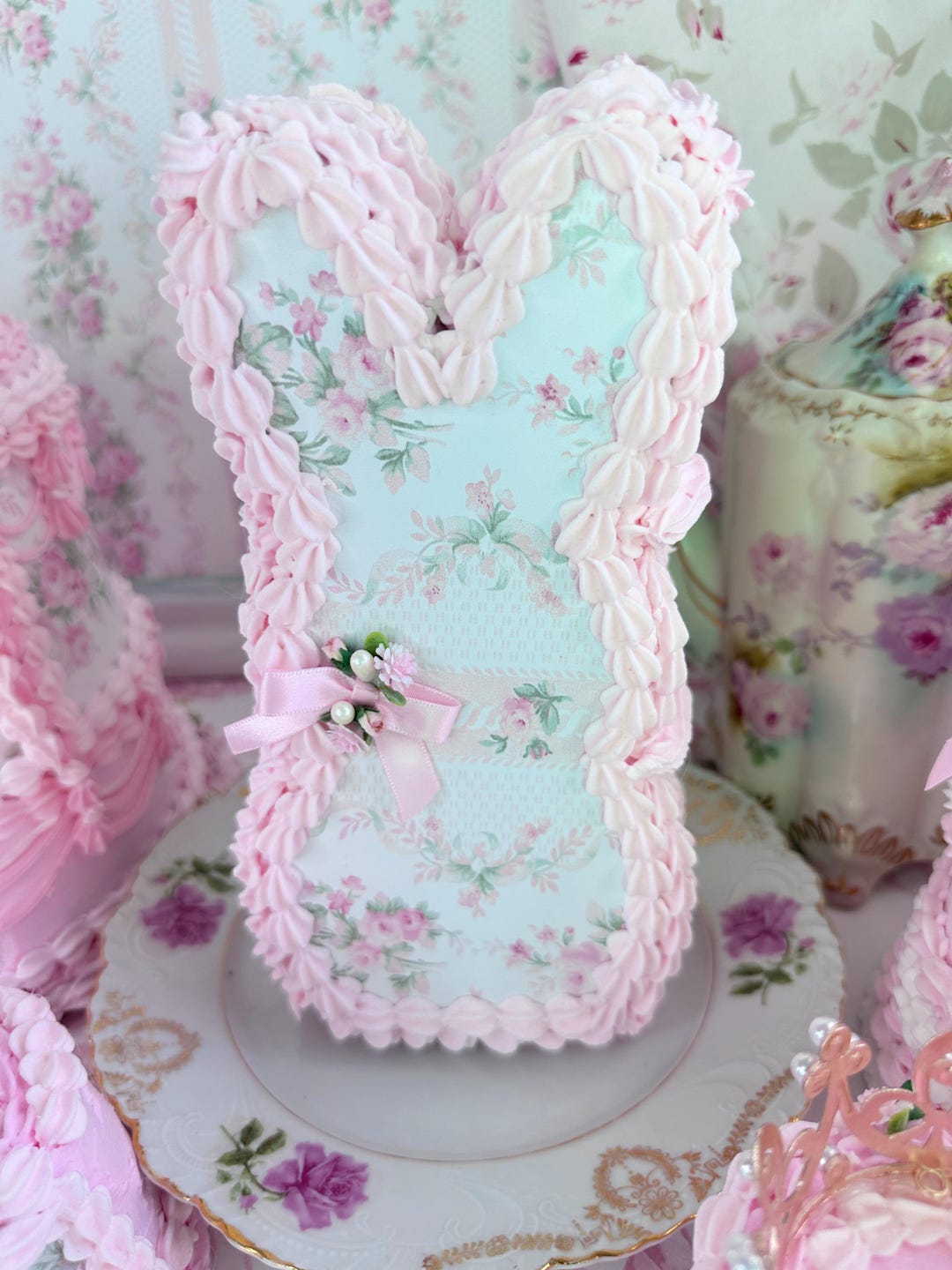 Beautiful Pink Princess Faux Cake Roses - Marie Antoinette Love Shack ...