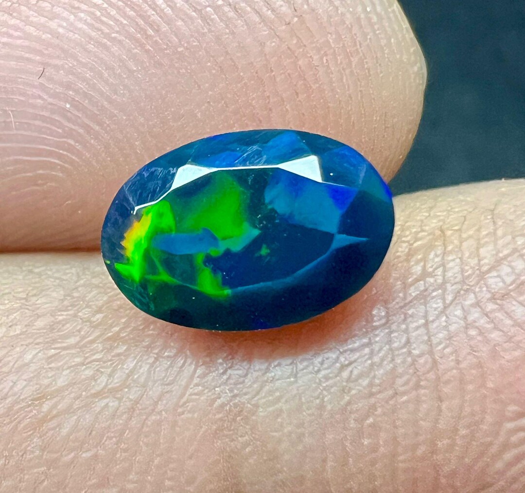 Natural Smoke Blue Flashy Fire Ethiopian Opal Gemstone • Faceted Opal ...