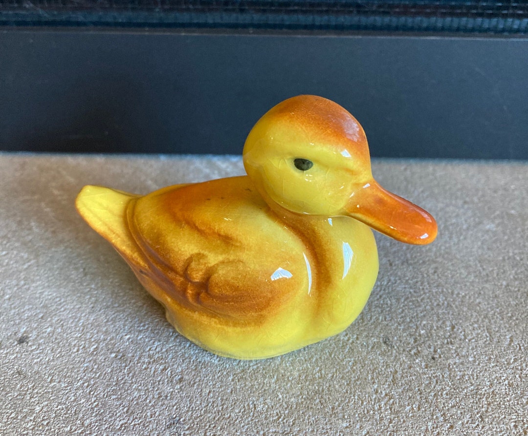 Goebel Yellow Duck Figurine, Golden Yellow Duckling Figurine, Germany ...