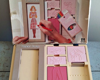 Vintage Tomy Fashion Plates 1978 No. 2508 Fashion Design Toy, Complete ...