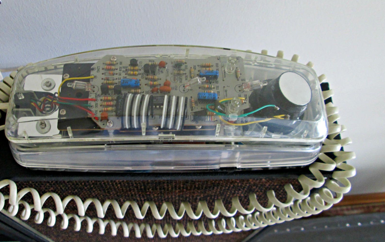 Vintage Clear Telephone | Lenoxx Sound Transparent Tech Phone ...